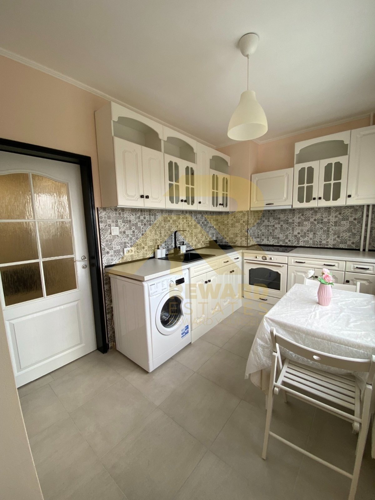 Продава 2-СТАЕН в град София, Дружба 2 - 67 кв.м / 220 000 € 430 282.60 лв., РЕЛАРД ЕСТЕЙТС ...