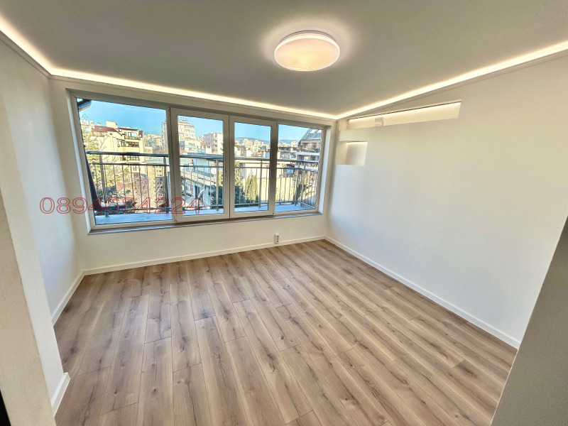 Продава АТЕЛИЕ ТАВАН гр Варна ВИНС Червен площад в Aпартаменти в гр Варна Id44867075